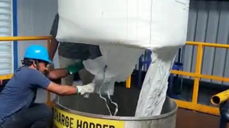 Common Super Sack Unloader Problems and How to Address Them